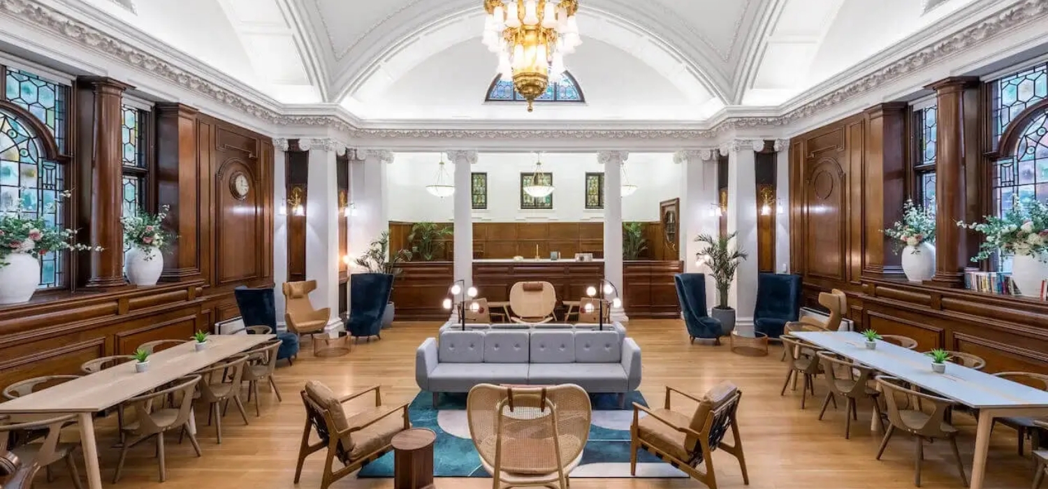 What Makes Executive Offices Different? Features & | Tally Workspace